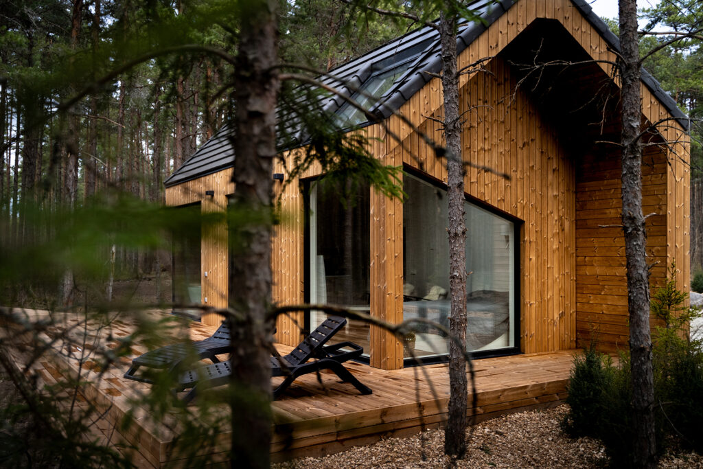 Discover five cozy forest cabins made with Thermory thermowood - Thermory
